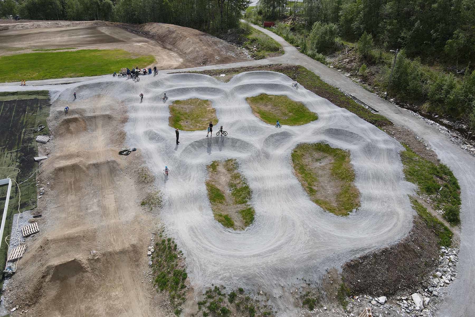 Pumptrack på Kaupanger i Sogndal | Pumptrack | TERRENGSYKKEL.NO